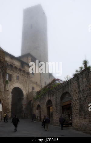 Arch and Tower of the Becci, San Gimignano, Siena, Tuscany, Italy Stock ...