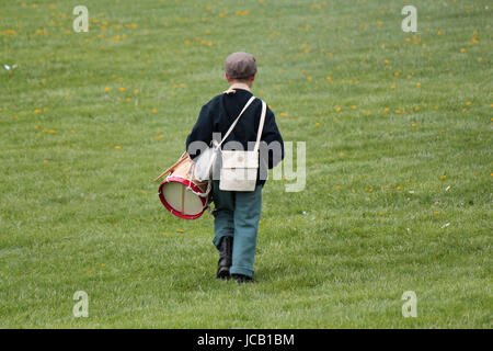 Union Drummer Boy Civil War artifacts shop, Gettysburg, Pennsylvania ...