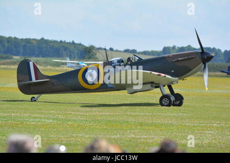 Spitfire MK 1 QV N3200 Stock Photo - Alamy