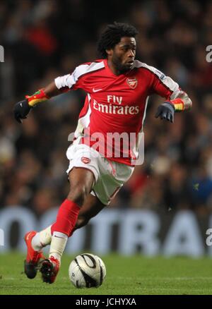 ALEXANDRE SONG ARSENAL FC CITY OF MANCHESTER STADIUM MANCHERSTER ...