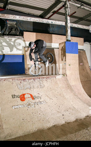 A BMXer does a trick Stock Photo - Alamy