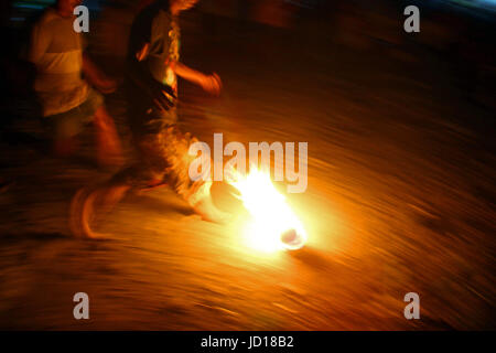 Surabaya, Indonesia. 17th June, 2017. Sepak bola api, or the fireball ...
