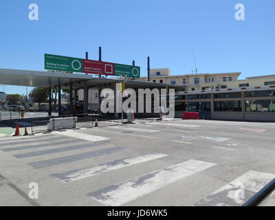 LA LINEA BORDER AND CUSTOMS CONTROL FROM SPAIN INTO GIBRALTAR WITH A ...