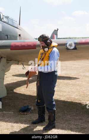 Battle of Britain hurricane fighter pilot statue outside Airport House ...