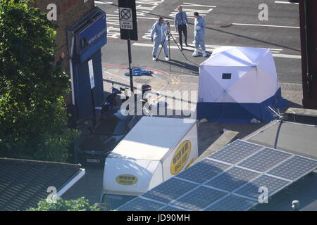 Police forensic tent and Police vehicle at scene of a crime in UK Stock ...