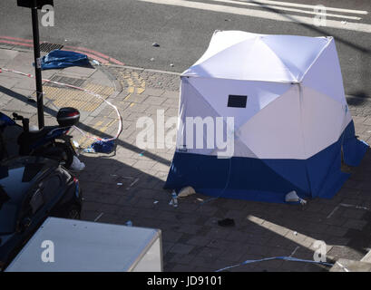 Police forensic tent and Police vehicle at scene of a crime in UK Stock ...