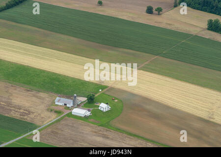 Aerial View Of Rural Farm Homestead Stock Photo: 142231638 - Alamy