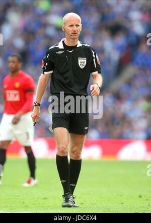 MIKE RILEY FIFA REFEREE WEMBLEY STADIUM LONDON ENGLAND 19 April 2009 ...