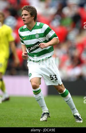 SIMON FERRY GLASGOW CELTIC FC WEMBLEY LONDON ENGLAND 26 July 2009 Stock ...