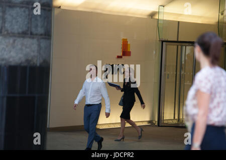Price Waterhouse Cooper PWC auditors headquarters London Stock Photo ...