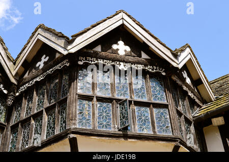 Tudor 16th century stained glass window Great Bedwyn church, Wiltshire ...
