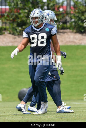 Dallas Cowboys defensive end Tyrone Crawford (98) rushes as New York ...