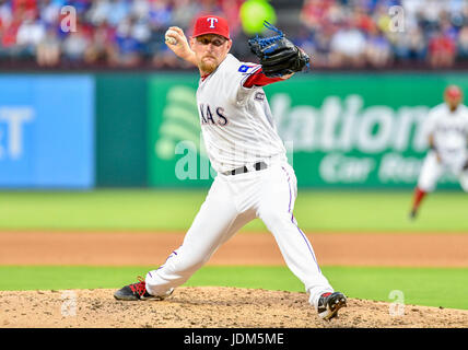 Texas Rangers starting pitcher Austin Bibens-Dirkx throws during the ...