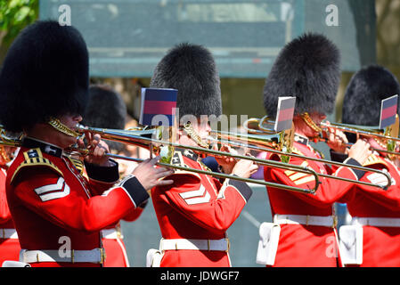 The band of the Welsh Guards marching in London Stock Photo: 57587012 ...