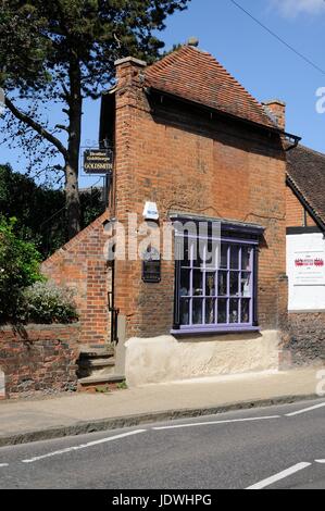 Heather Goldthorpe Goldsmith – triangular building, Dunstable Street ...