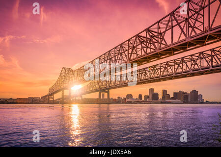DOWNTOWN SKYLINE CRESCENT CITY BRIDGES MISSISSIPPI RIVER NEW ORLEANS ...