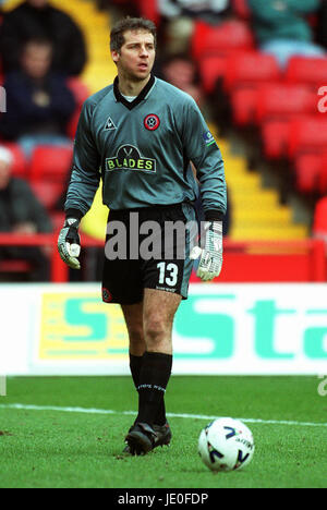 SIMON TRACEY SHEFFIELD UNITED FC 14 November 1999 Stock Photo - Alamy