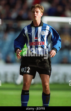 STEVEN HASLAM SHEFFIELD WEDNESDAY FC 25 August 1999 Stock Photo - Alamy