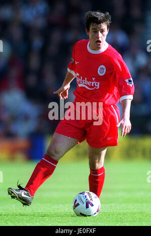DAVID THOMPSON LIVERPOOL FC 18 March 2000 Stock Photo - Alamy