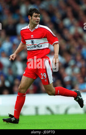 JASON GAVIN MIDDLESBROUGH FC MAINE ROAD 17 September 2000 Stock Photo ...