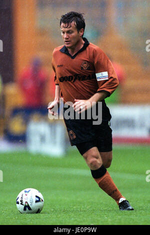 ANDY SINTON WOLVERHAMPTON WANDERERS FC WOLVERHAMPTON MOLINEUX ...
