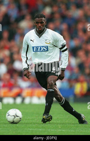 DARRYL POWELL DERBY COUNTY FC 31 August 1995 Stock Photo - Alamy