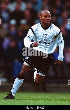 ROD WALLACE BOLTON WANDERERS FC ELLAND ROAD LEEDS 15 December 2001 ...