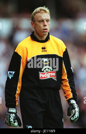 MART POOM DERBY COUNTY FC SUNDERLAND STADIUM OF LIGHT 16 September 2000 ...