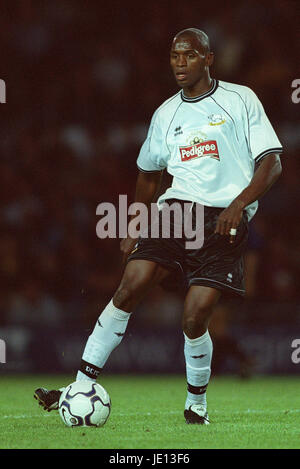 DARRYL POWELL DERBY COUNTY FC 31 August 1995 Stock Photo: 133829275 - Alamy