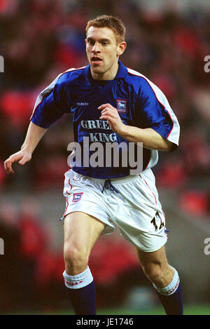 RICHARD NAYLOR IPSWICH TOWN FC 20 December 1998 Stock Photo - Alamy