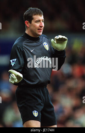 NIGEL MARTYN LEEDS UNITED FC 03 November 1998 Stock Photo - Alamy