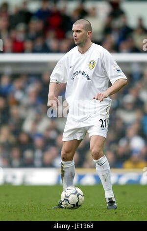 DOMINIC MATTEO LIVERPOOL FC 03 April 1999 Stock Photo - Alamy