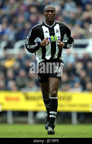 SYLVAIN DISTIN NEWCASTLE UNITED FC ST JAMES PARK NEWCASTLE 16 March ...