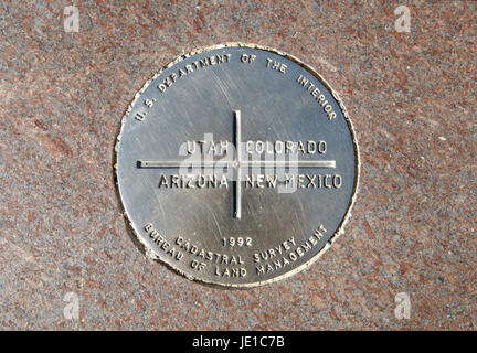 Four Corners, the place where four states meet. Detail of the border ...