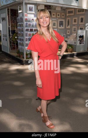 Sara Cox, RHS Chelsea Flower Show, The Royal Hospital, London. UK Stock ...