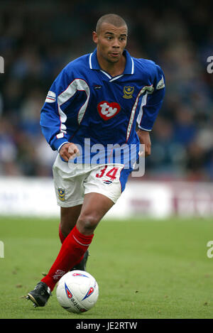 DEON BURTON PORTSMOUTH FC BLUNDELL PARK GRIMSBY ENGLAND 26 August 2002 ...