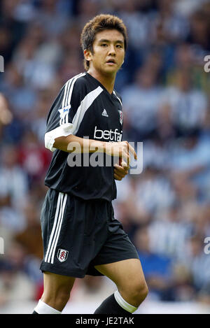 JUNICHI INAMOTO FULHAM FC THE HAWTHORNS WEST BROMICH 31 August 2002 ...