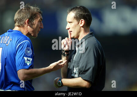 ALAN STUBBS EVERTON FC GOODISON PARK LIVERPOOL 27 October 2001 Stock ...
