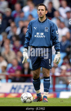 RICHARD WRIGHT EVERTON FC VILLA PARK BIRMINGHAM 22 September 2002 Stock ...