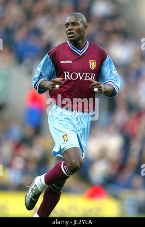 IAN TAYLOR ASTON VILLA FC 23 September 1997 Stock Photo - Alamy