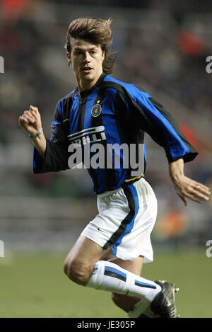 MATIAS ALMEYDA INTER MILAN ST JAMES PARK NEWCASTLE 27 November 2002 ...