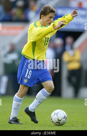 JUNINHO BRAZIL & MIDDLESBROUGH FC WALKERS STADIUM LEICESTER ENGLAND 12 ...