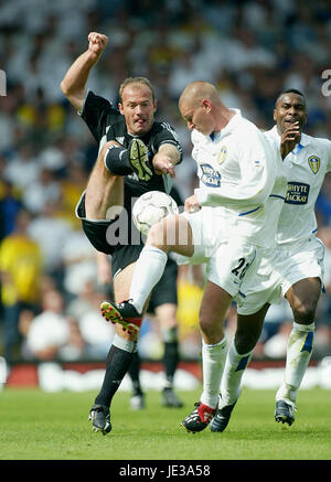 ALAN SHEARER & SETH JOHNSON LEEDS UTD V NEWCASTLE UTD ELLAND ROAD LEEDS ...
