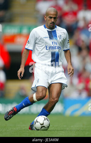 JUAN SEBASTISN VERON CHELSEA FC ANFIELD LIVERPOOL ENGLAND 17 August ...