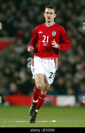 FRANCIS JEFFERS ENGLAND & ARSENAL FC ST JAMES PARK NEWCASTLE 01 April ...