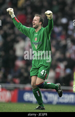 THOMAS MYHRE SUNDERLAND FC STADIUM OF LIGHT SUNDERLAND 21 November 2004 ...
