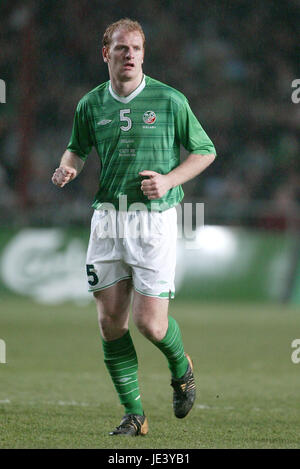 GARY DOHERTY REPUBLIC OF IRELAND & SPURS THE VALLEY CHARLTON ENGLAND 29 ...