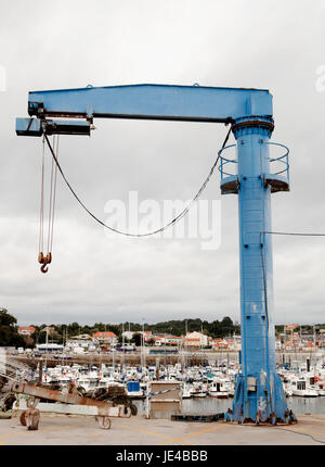 Port crane silhouette for loading and unloading cargo ships Isolated ...