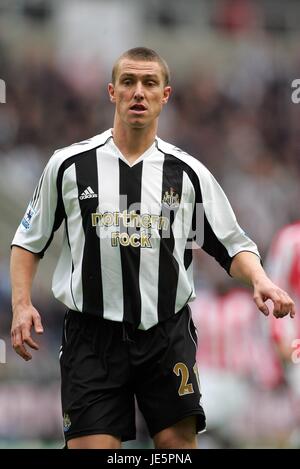 LEE CLARK NEWCASTLE UNITED FC 09 August 1993 Stock Photo - Alamy