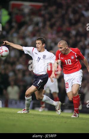 JOE COLE & MARIUSZ LEWANDOWSKI ENGLAND V POLAND OLD TRAFFORD MANCHESTER ...